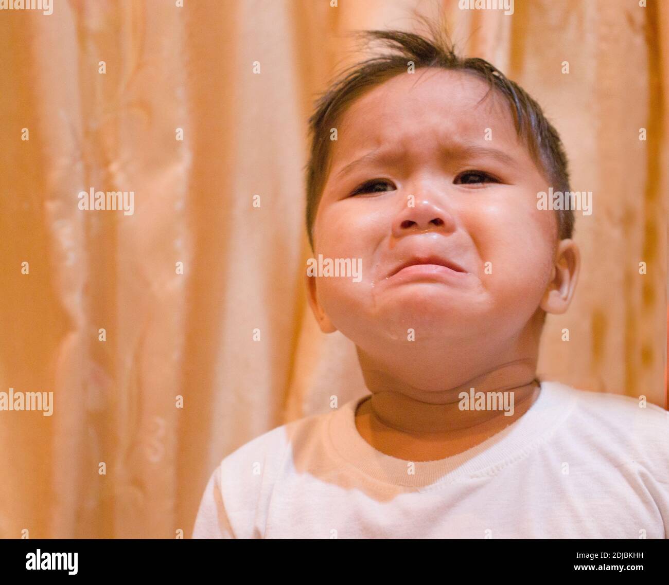 Indian boy crying hi-res stock photography and images - Alamy