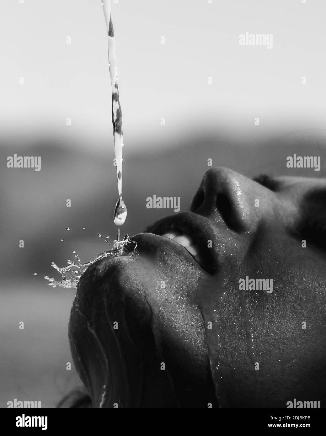 Dripping wet Black and White Stock Photos & Images - Alamy