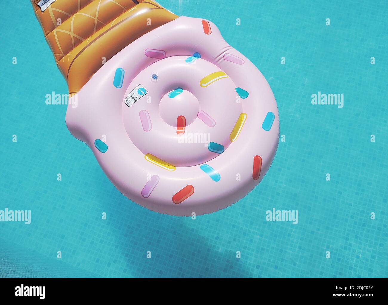 Swimming Pool Ice Cream High Resolution Stock Photography and Images ...