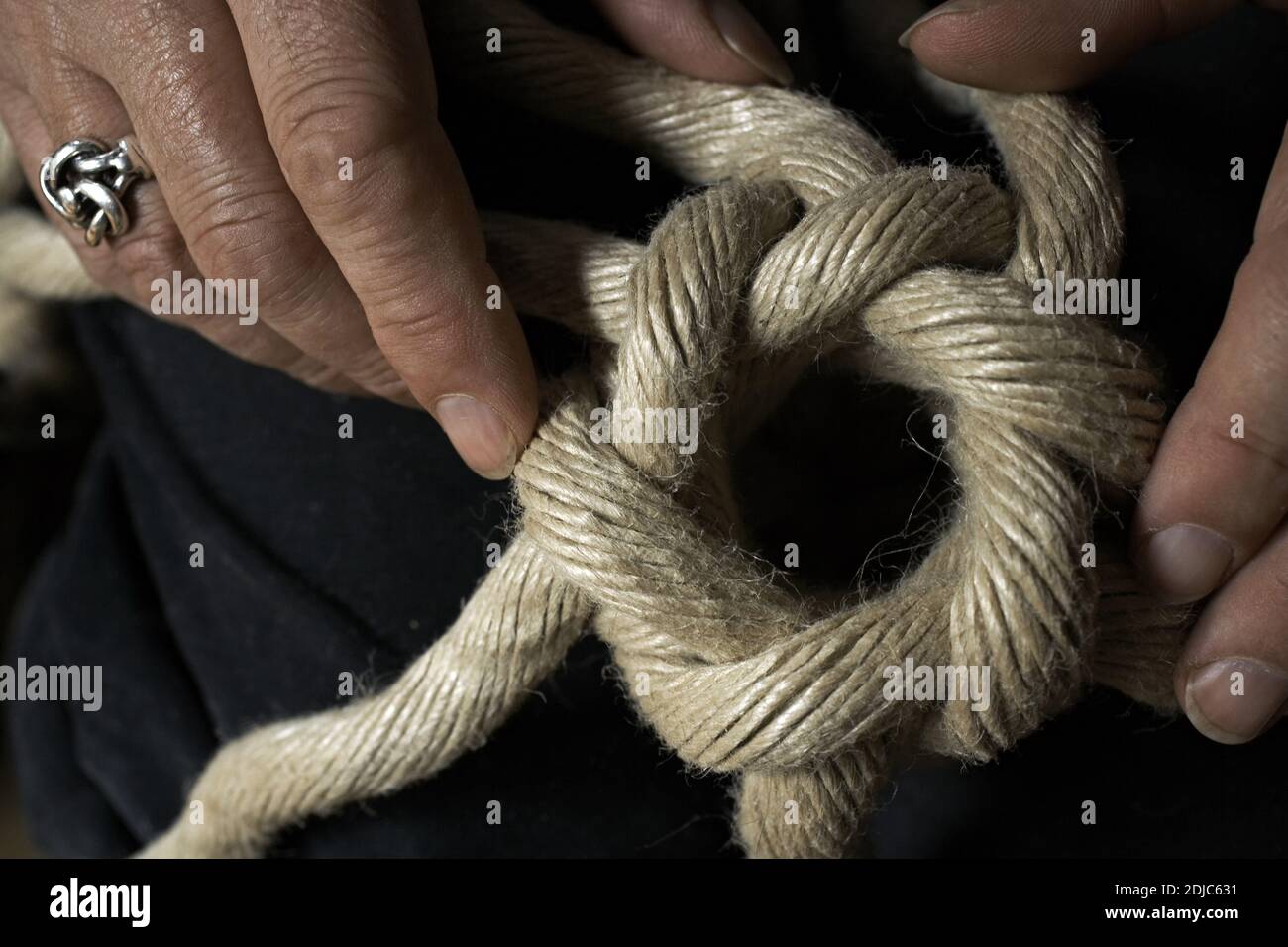 GREAT BRITAIN / England /Ipswich/Suffolk/ Des Pawson ropeworker Stock ...