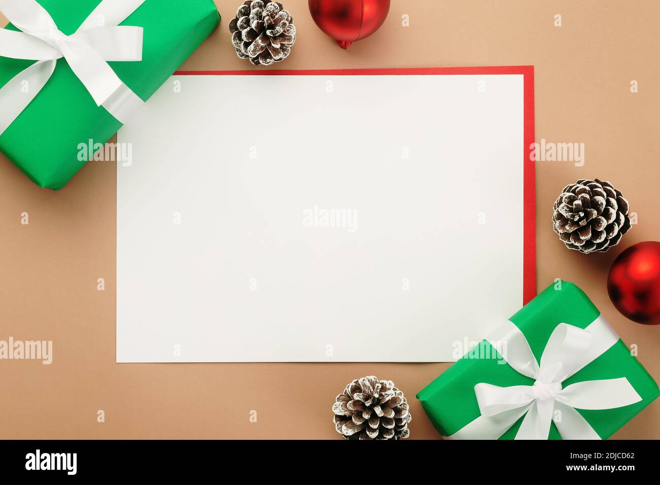 Christmas card mockup template hi-res stock photography and images - Alamy