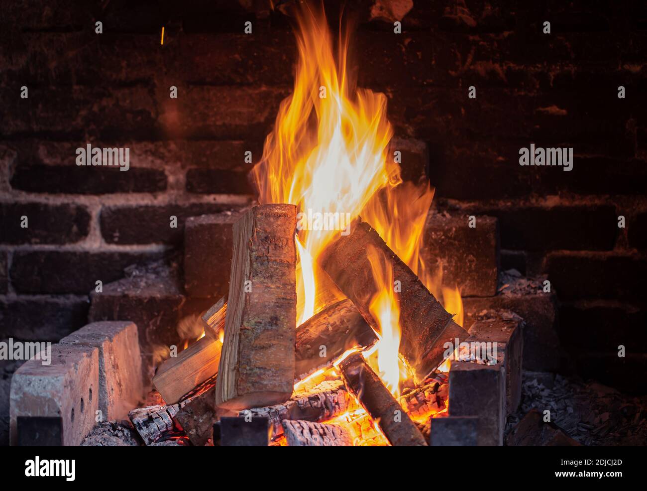 Roaring fire feet hi-res stock photography and images - Alamy
