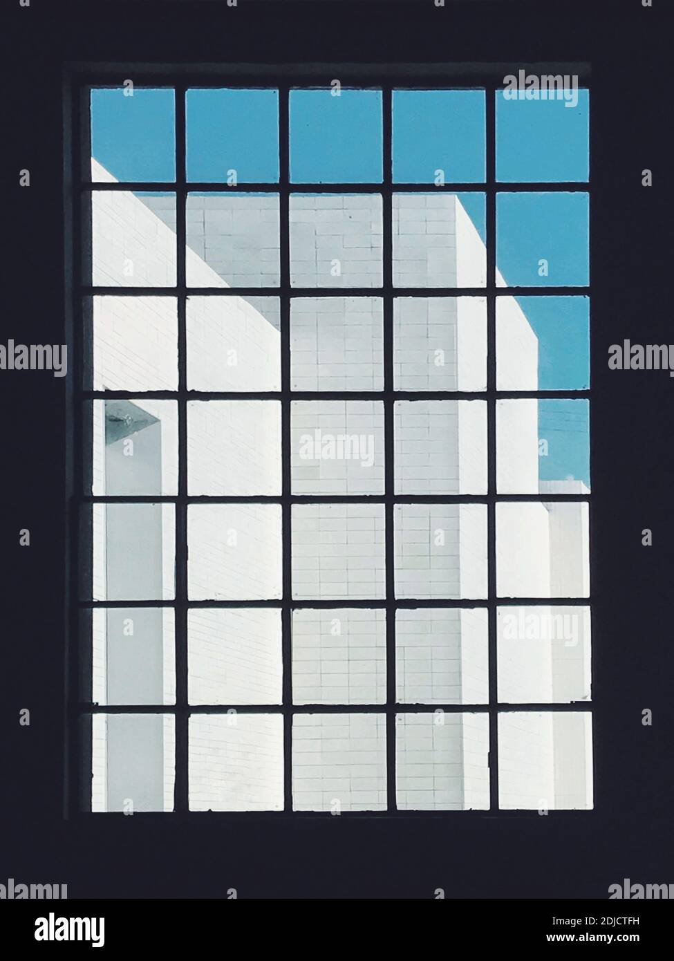 Rectangle window frame through hi-res stock photography and images - Alamy