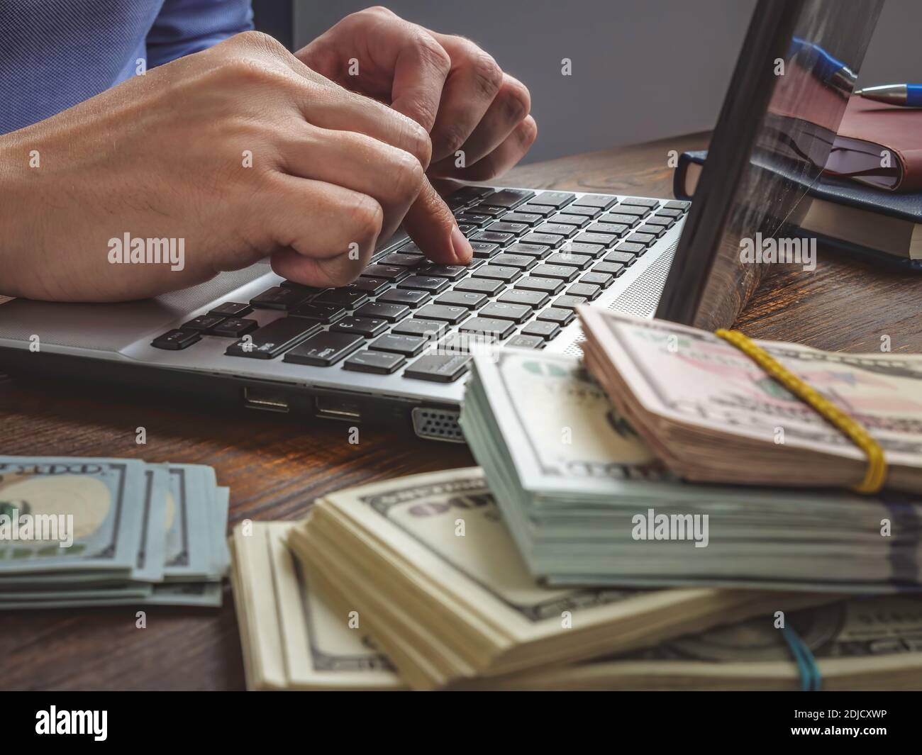Stacks of money hi-res stock photography and images - Alamy