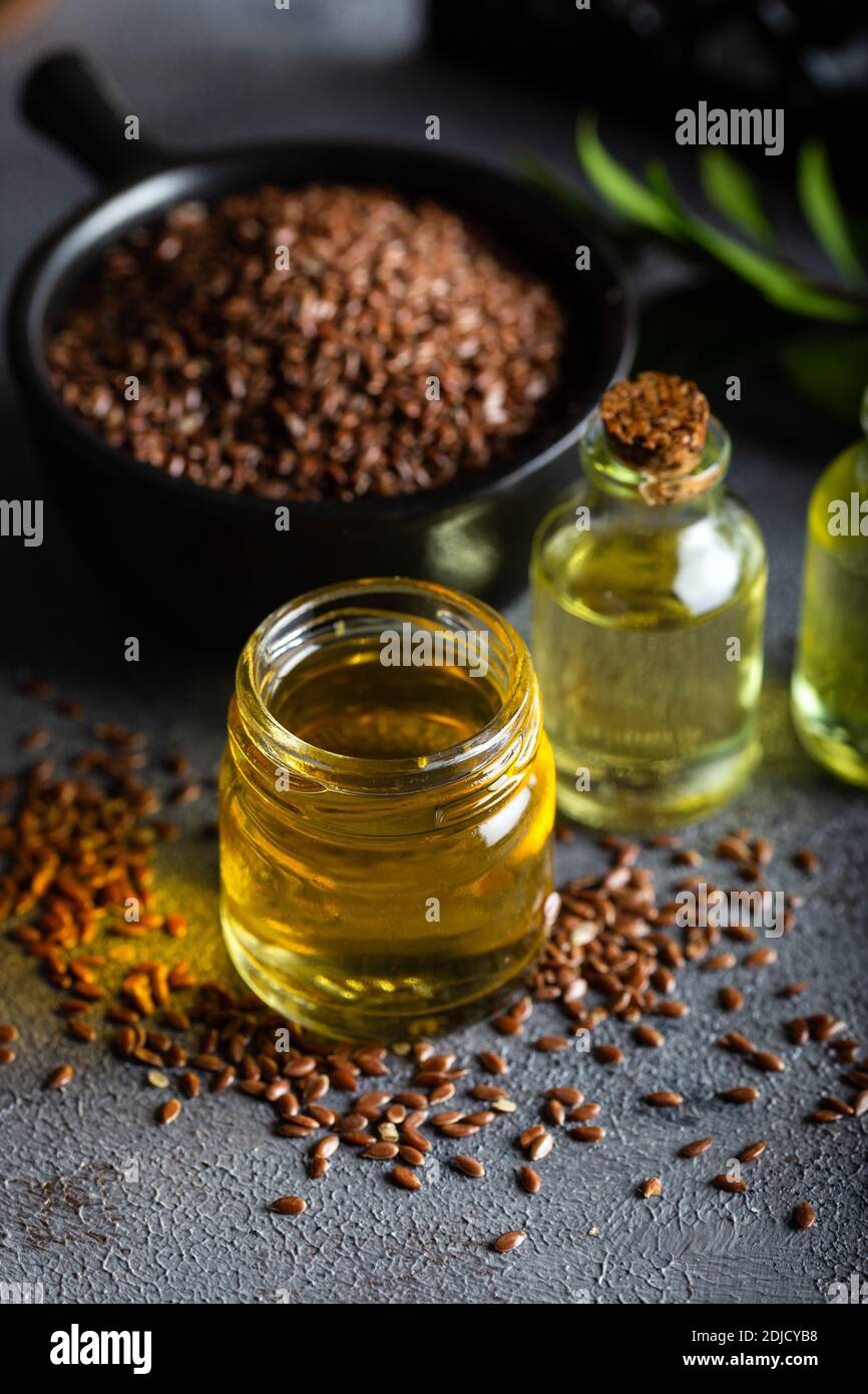 Linseed oil bottle hi-res stock photography and images - Alamy