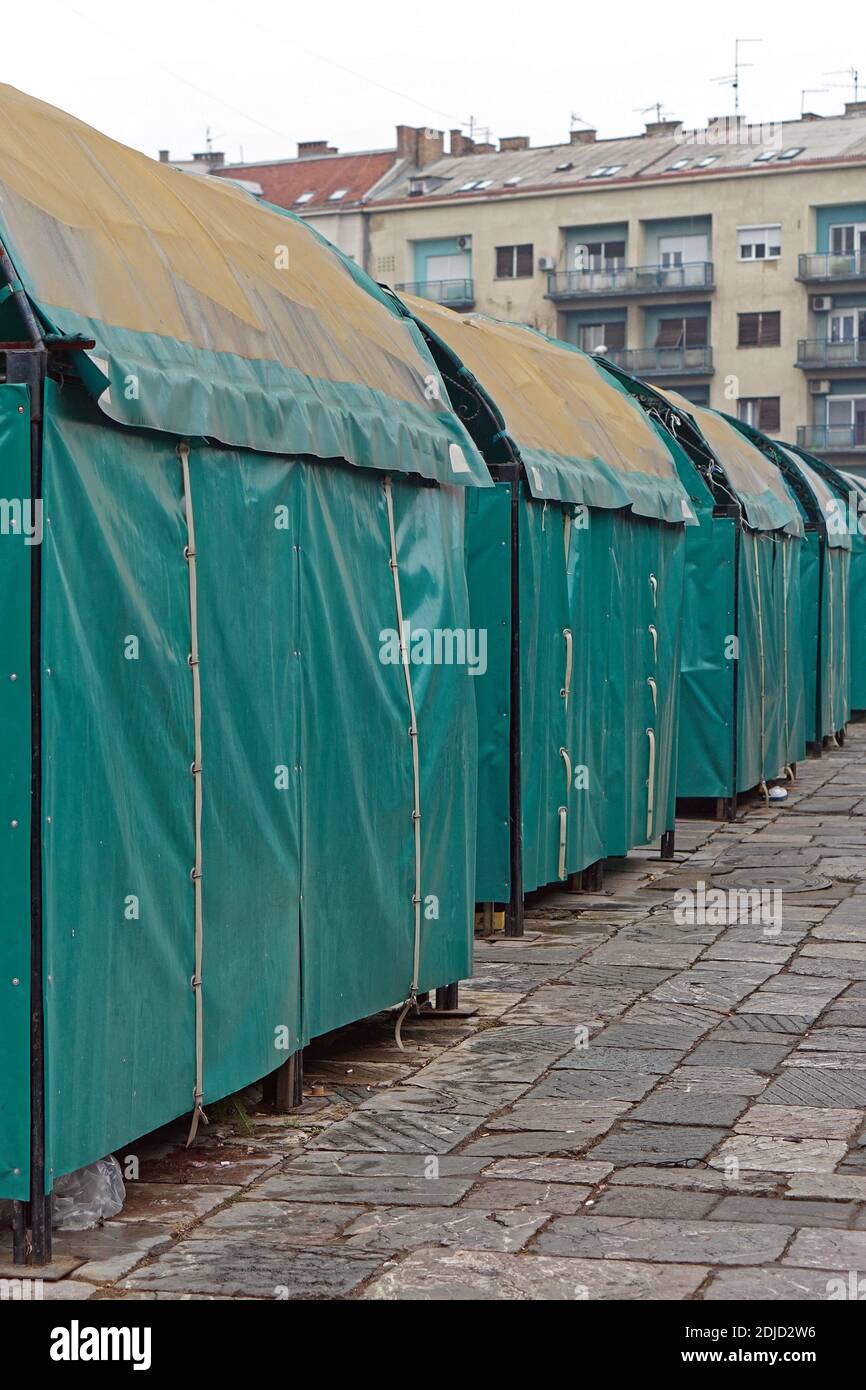 Closed booths hi-res stock photography and images - Alamy