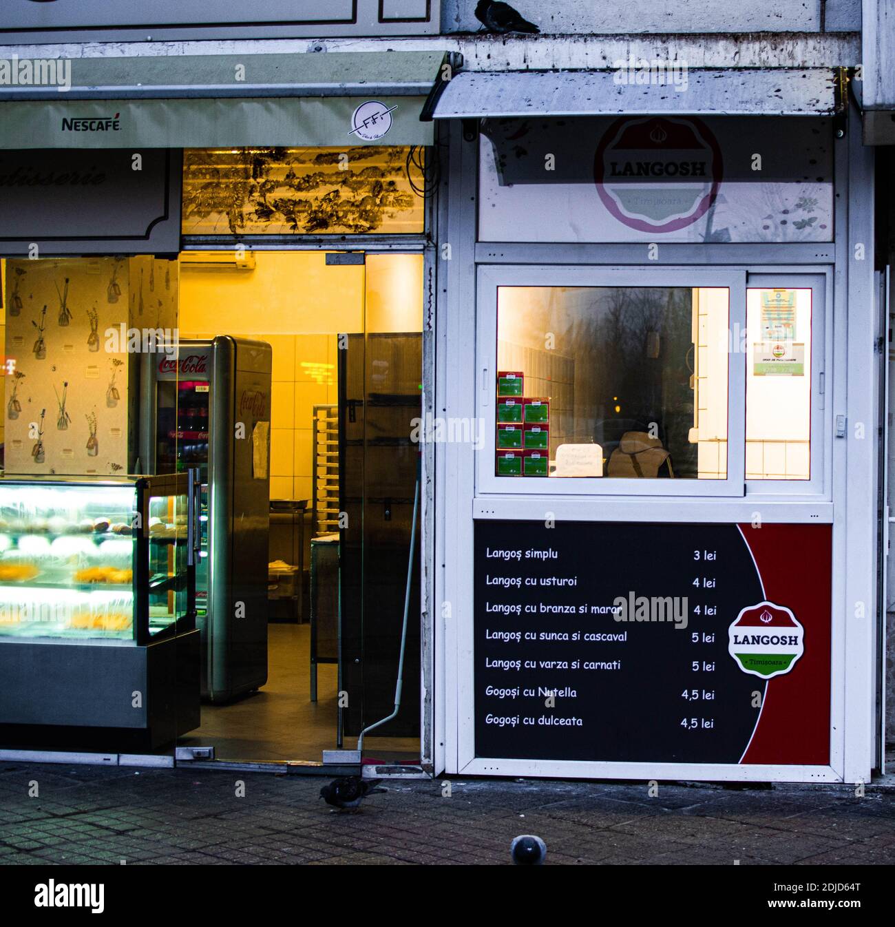 shop in the street Stock Photo - Alamy