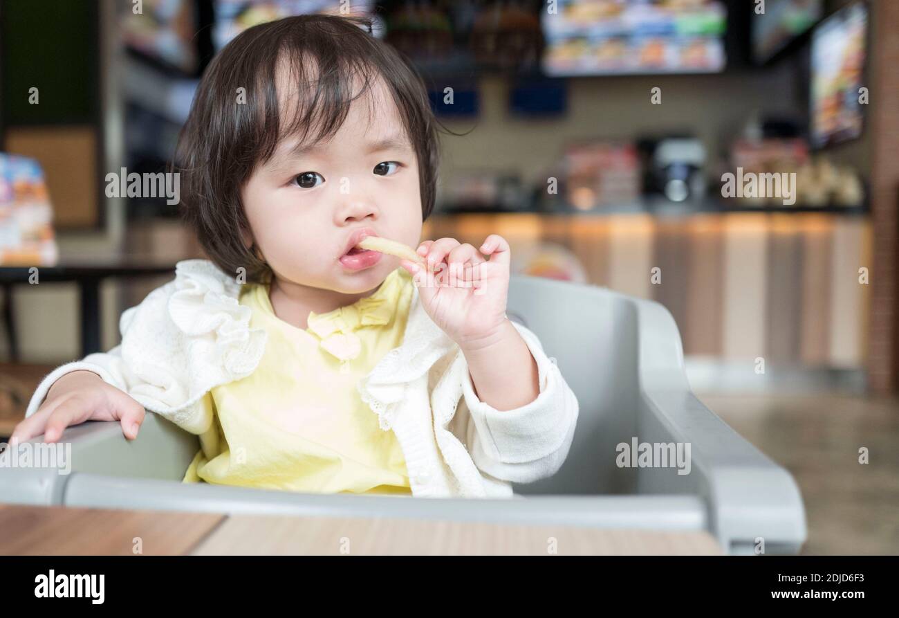 Toddler french fries hi-res stock photography and images - Alamy