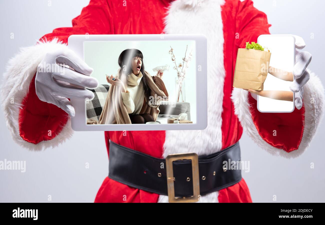 Sick santa claus hi-res stock photography and images - Alamy