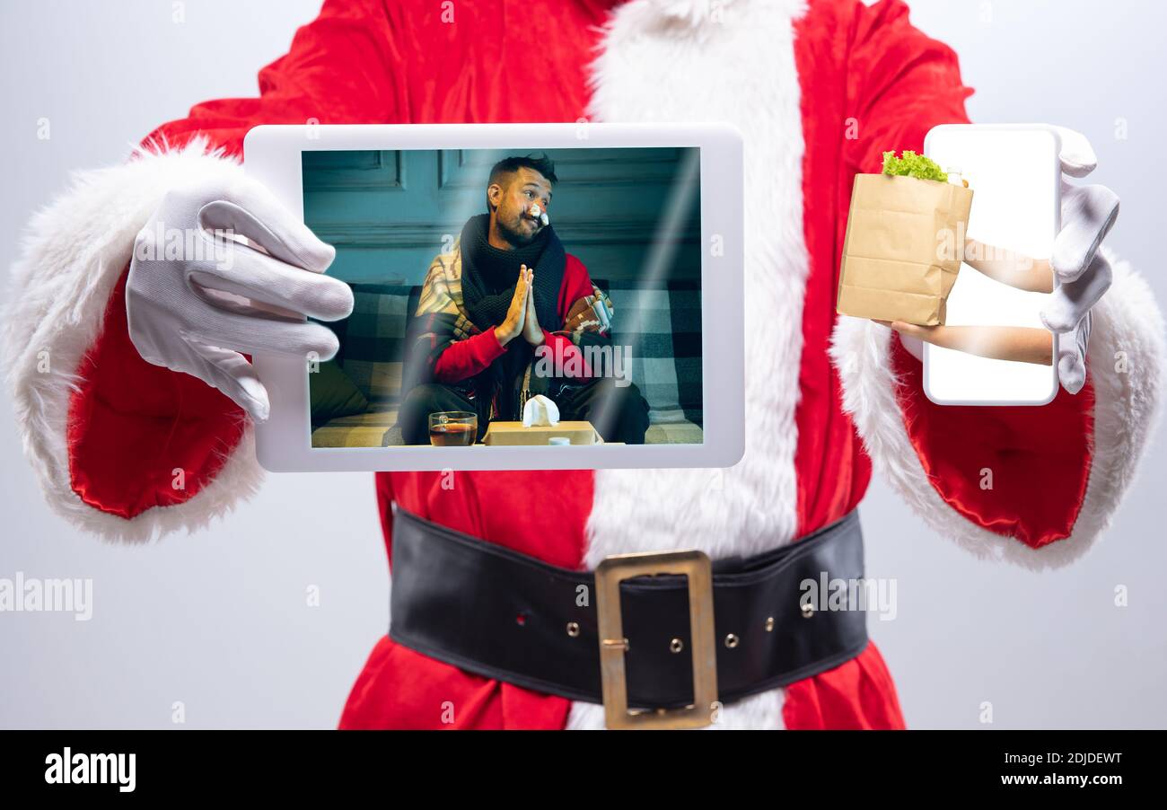 Sick santa claus hi-res stock photography and images - Alamy