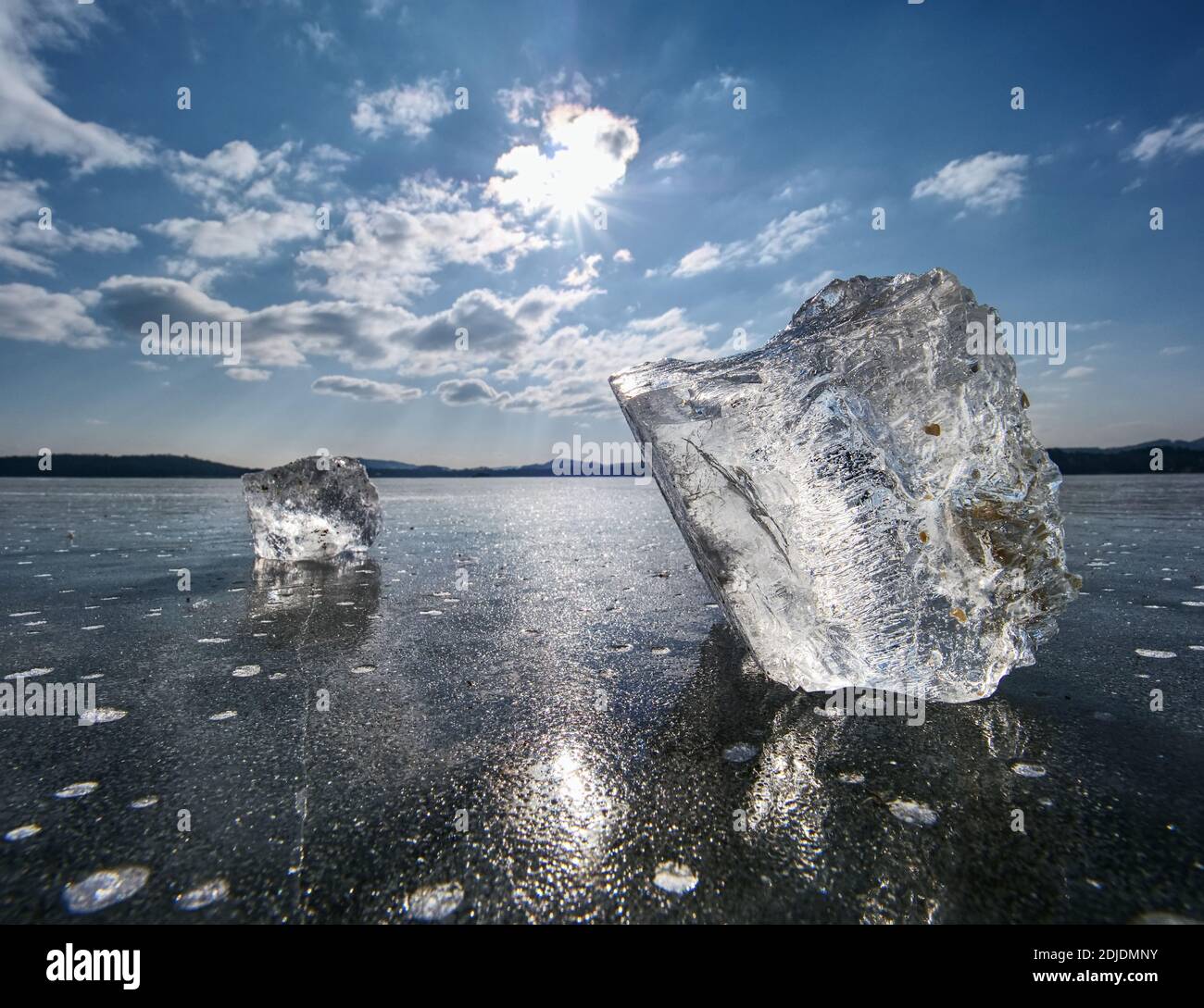 Reflectio ice hi-res stock photography and images - Alamy