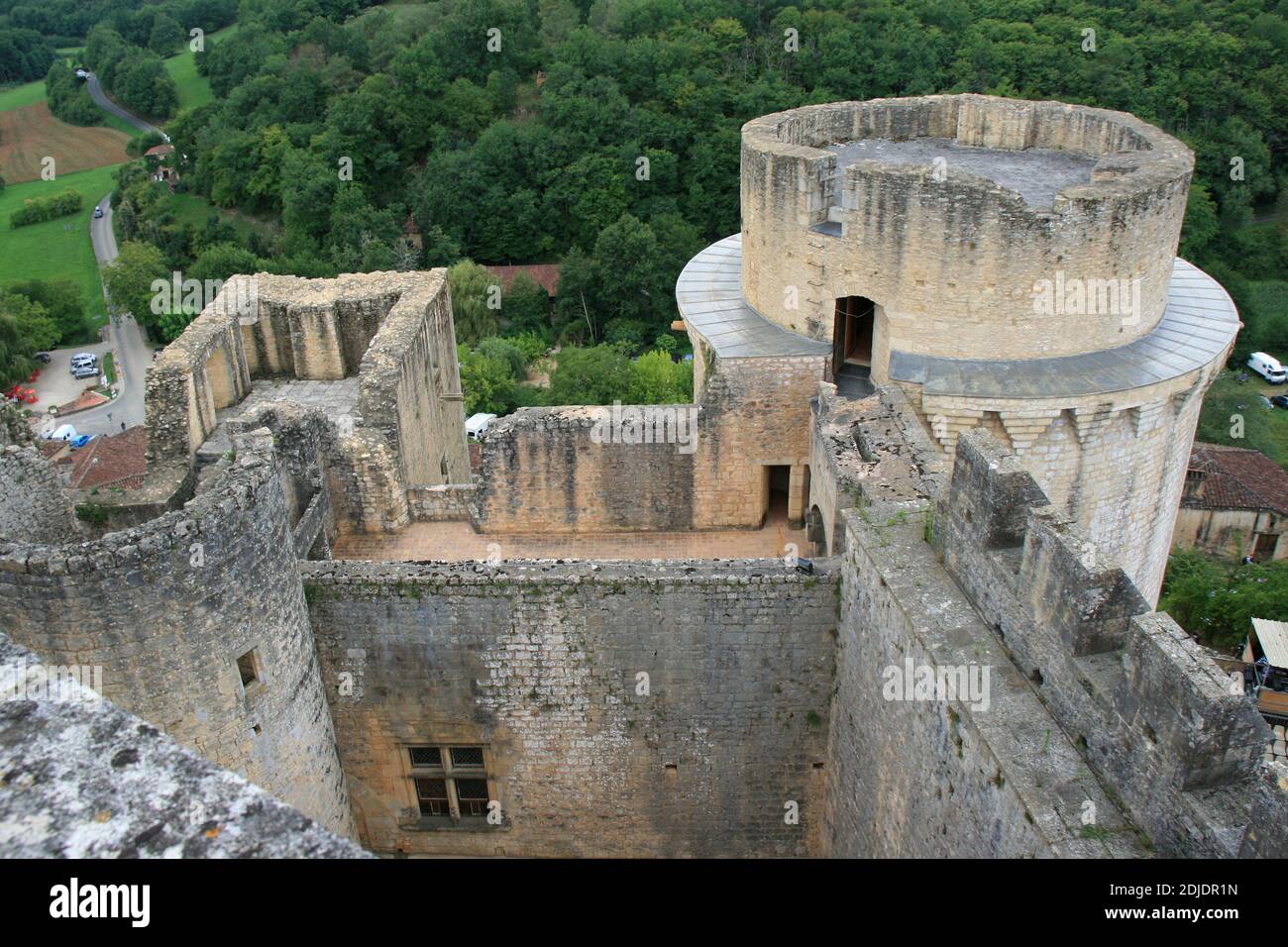 Bonaguil castle hi-res stock photography and images - Alamy