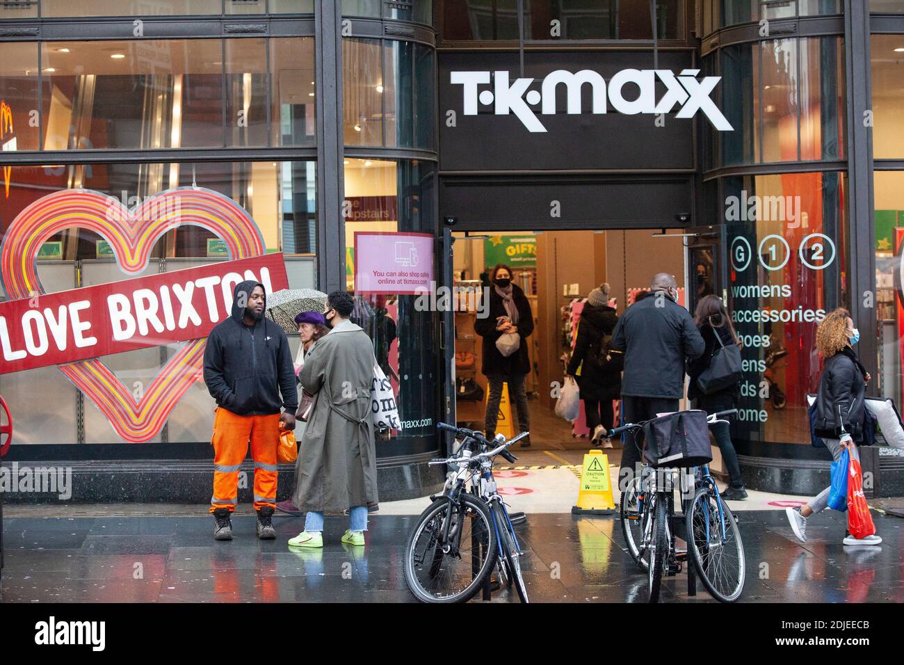 Tk maxx london 2020 hi-res stock photography and images - Alamy