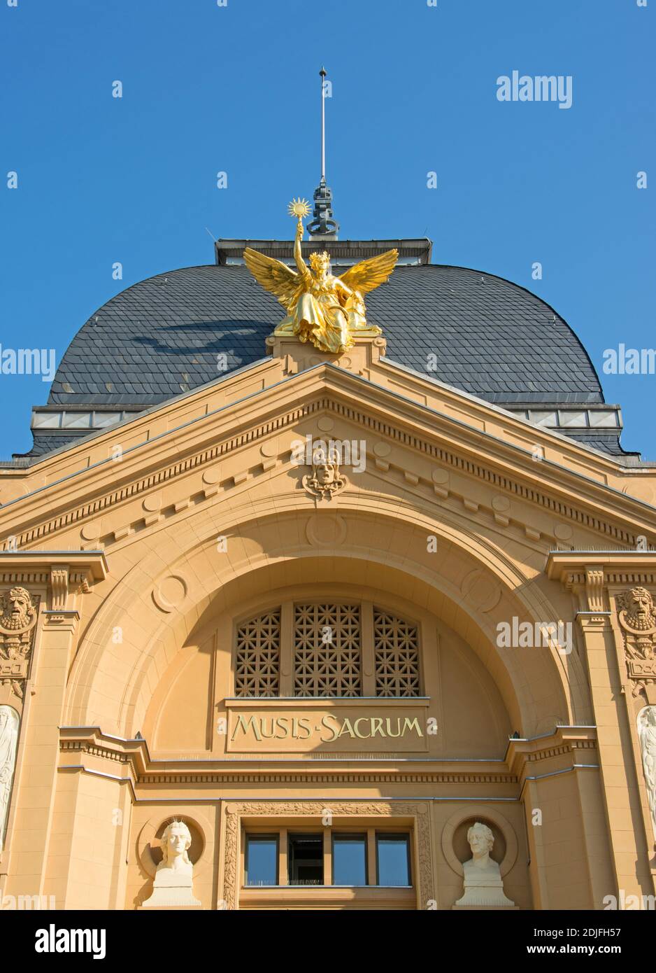 Theater, stages of the city of Gera in Germany, partial view Stock ...