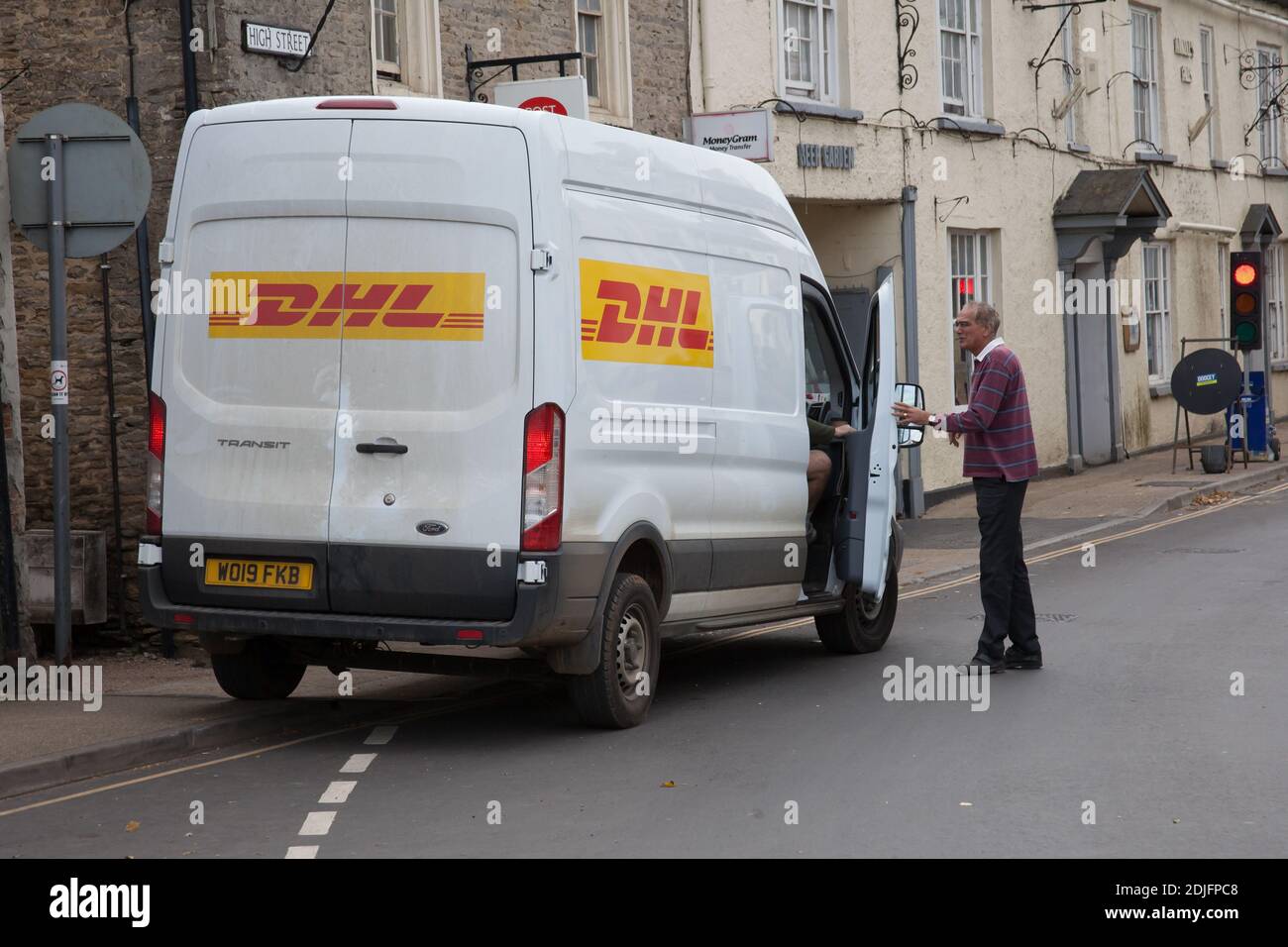 Dhl delivery van hi-res stock photography and images - Alamy