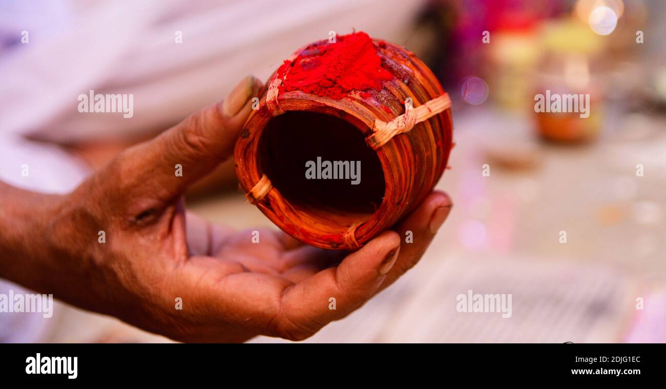 Sindur hi-res stock photography and images - Alamy