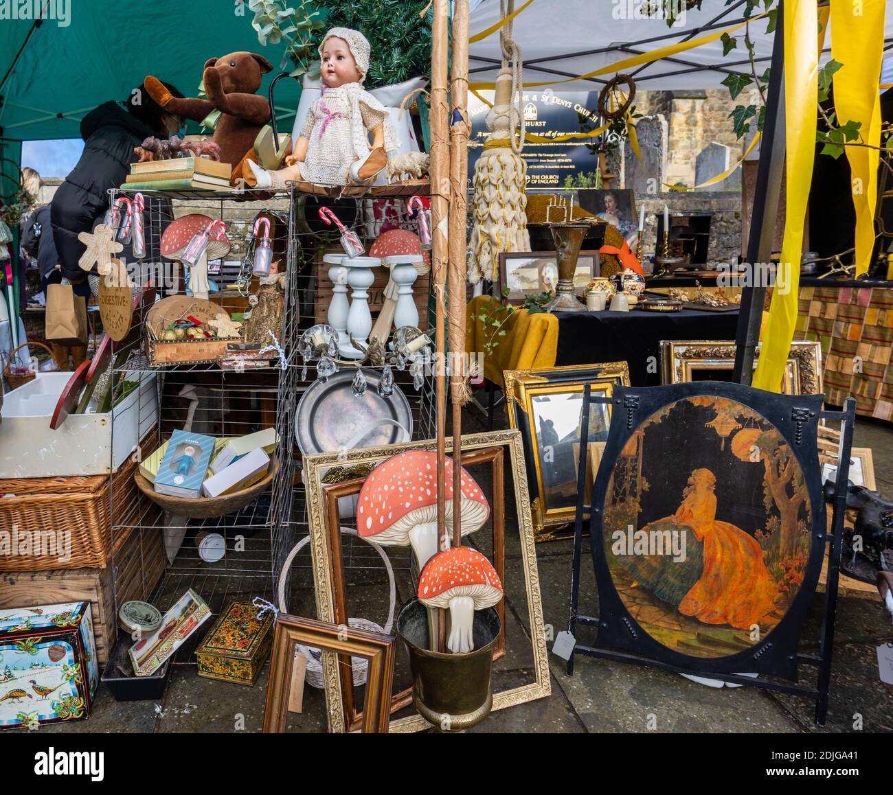 Urban ephemera hi-res stock photography and images - Alamy