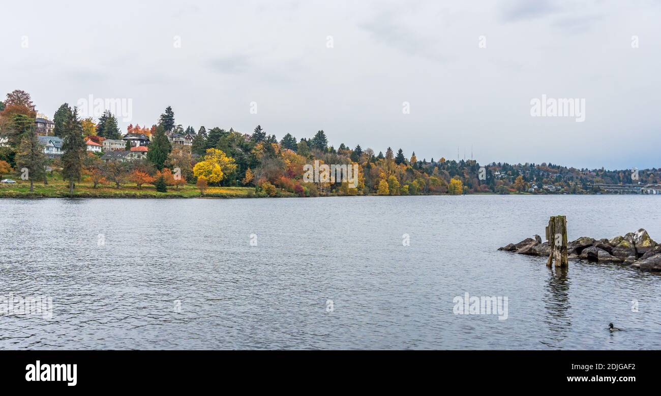 Seattle waterfront autumn hi-res stock photography and images - Alamy