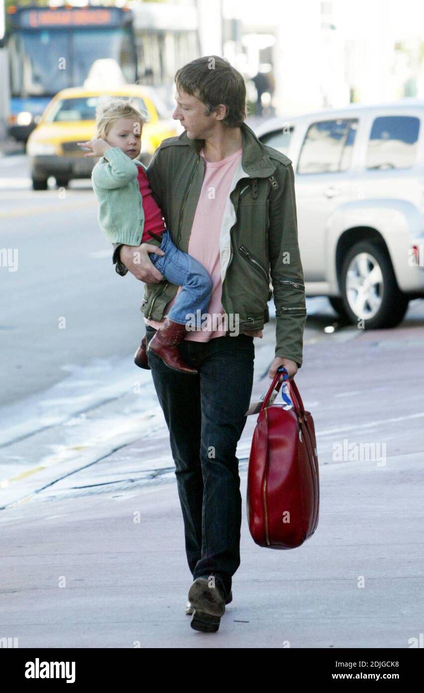 Exclusive!! Kate Moss' daughter Lila Grace returns to Kates hotel after ...