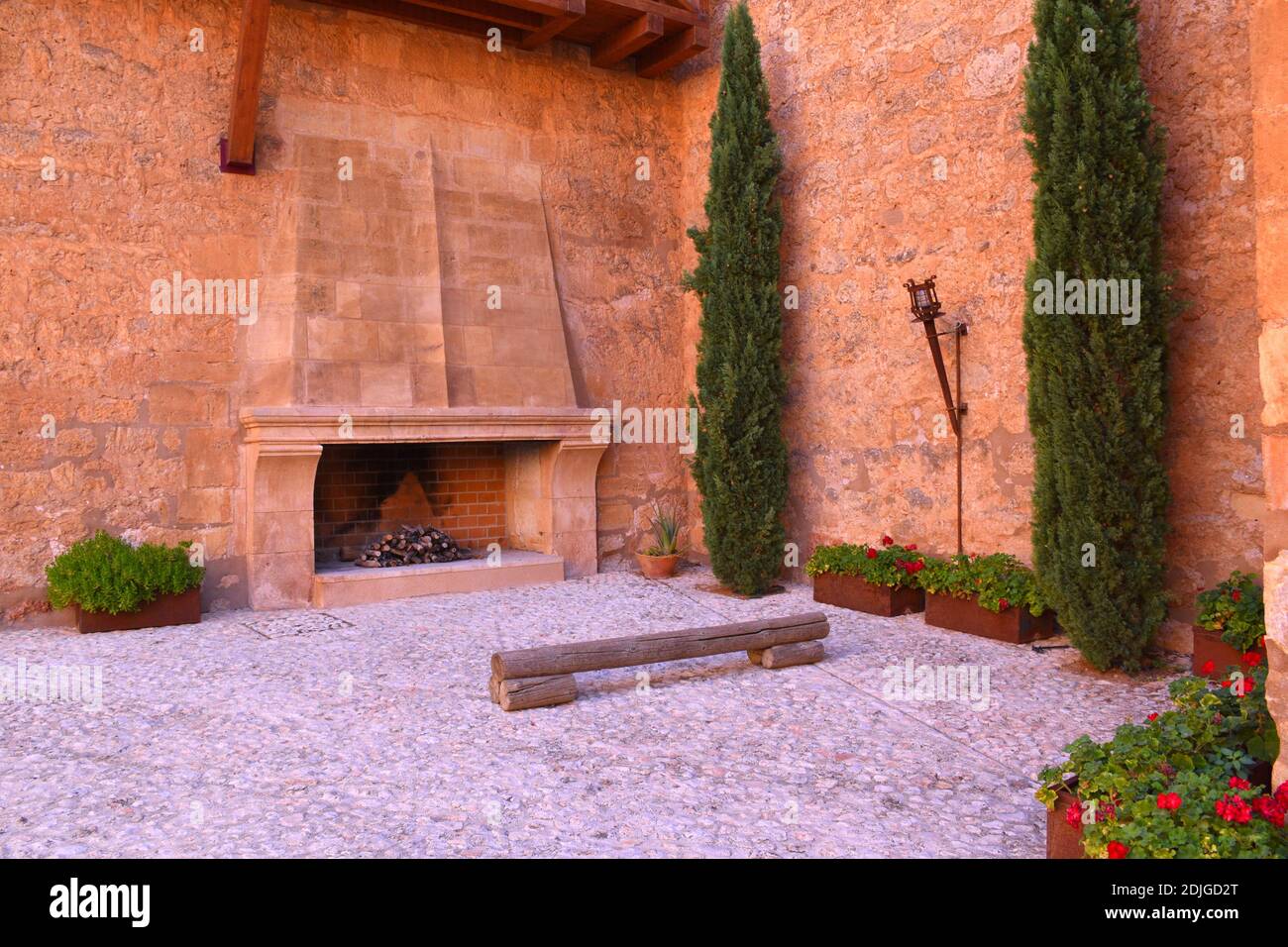 Medieval fireplace hi-res stock photography and images - Alamy