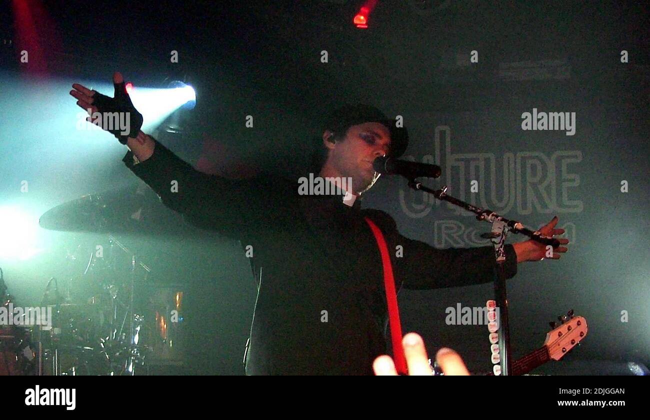 Exclusive!! Jared Leto and his band "30 Seconds to Mars" perform at the ...