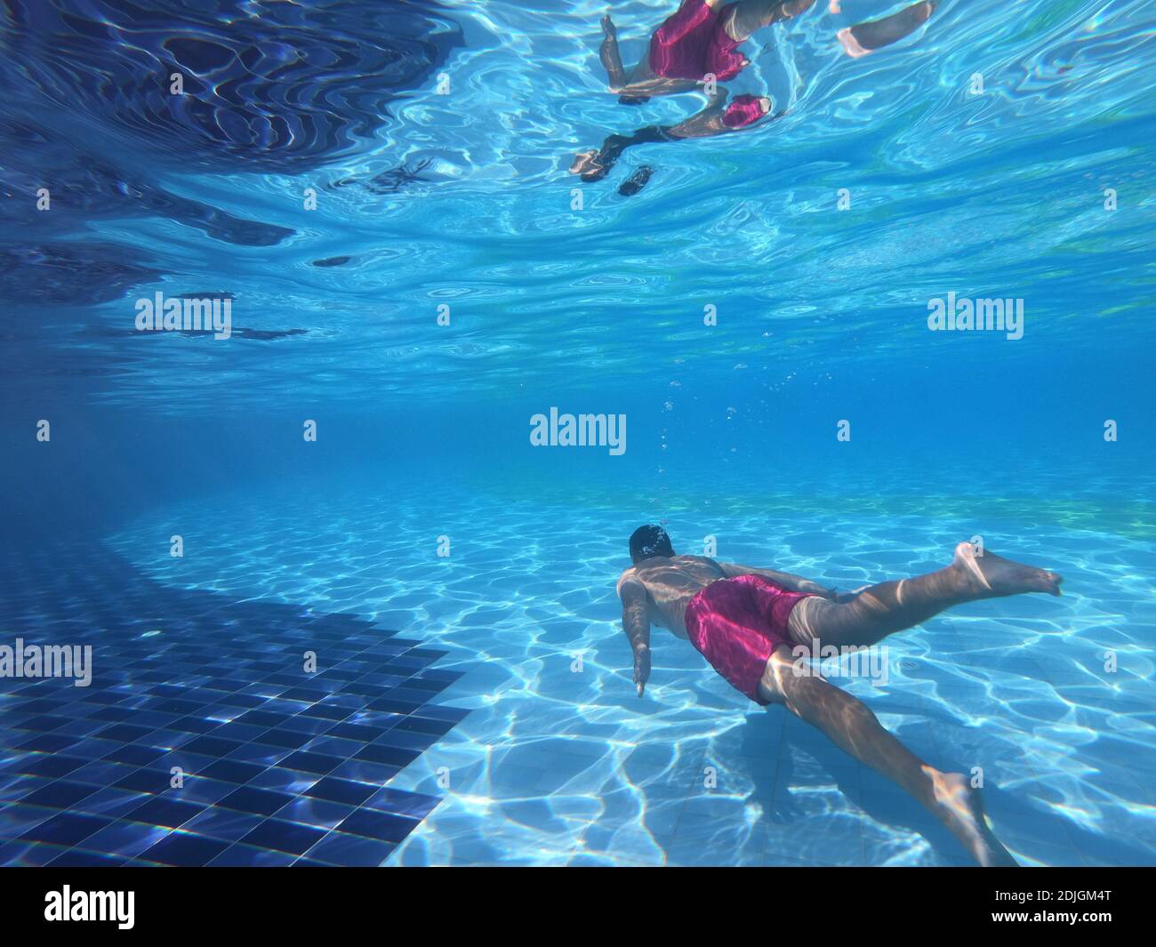 Man Swimming Underwater High Resolution Stock Photography and Images ...