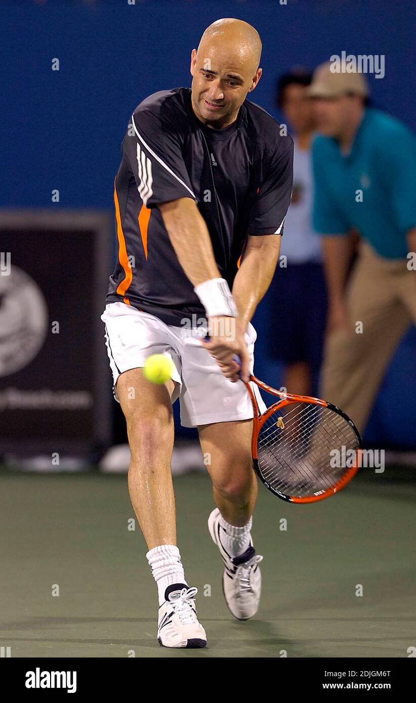 Tennis agassi 1 hi-res stock photography and images - Alamy