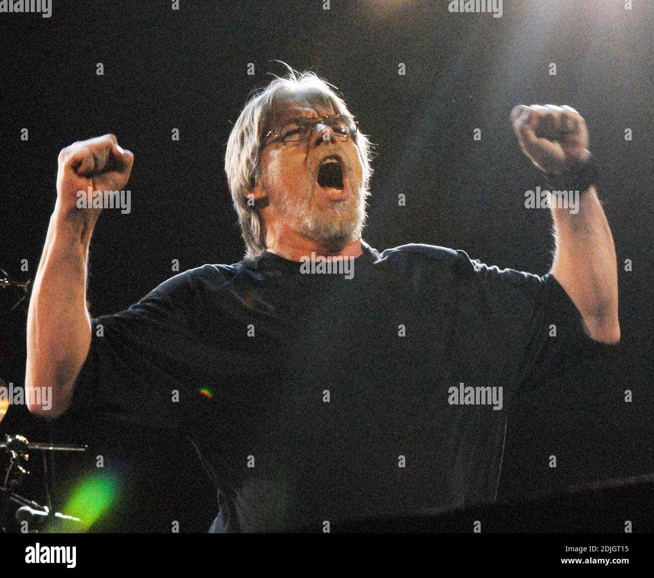 December 7: Bob Seger performs during the Face The Promise Tour at ...