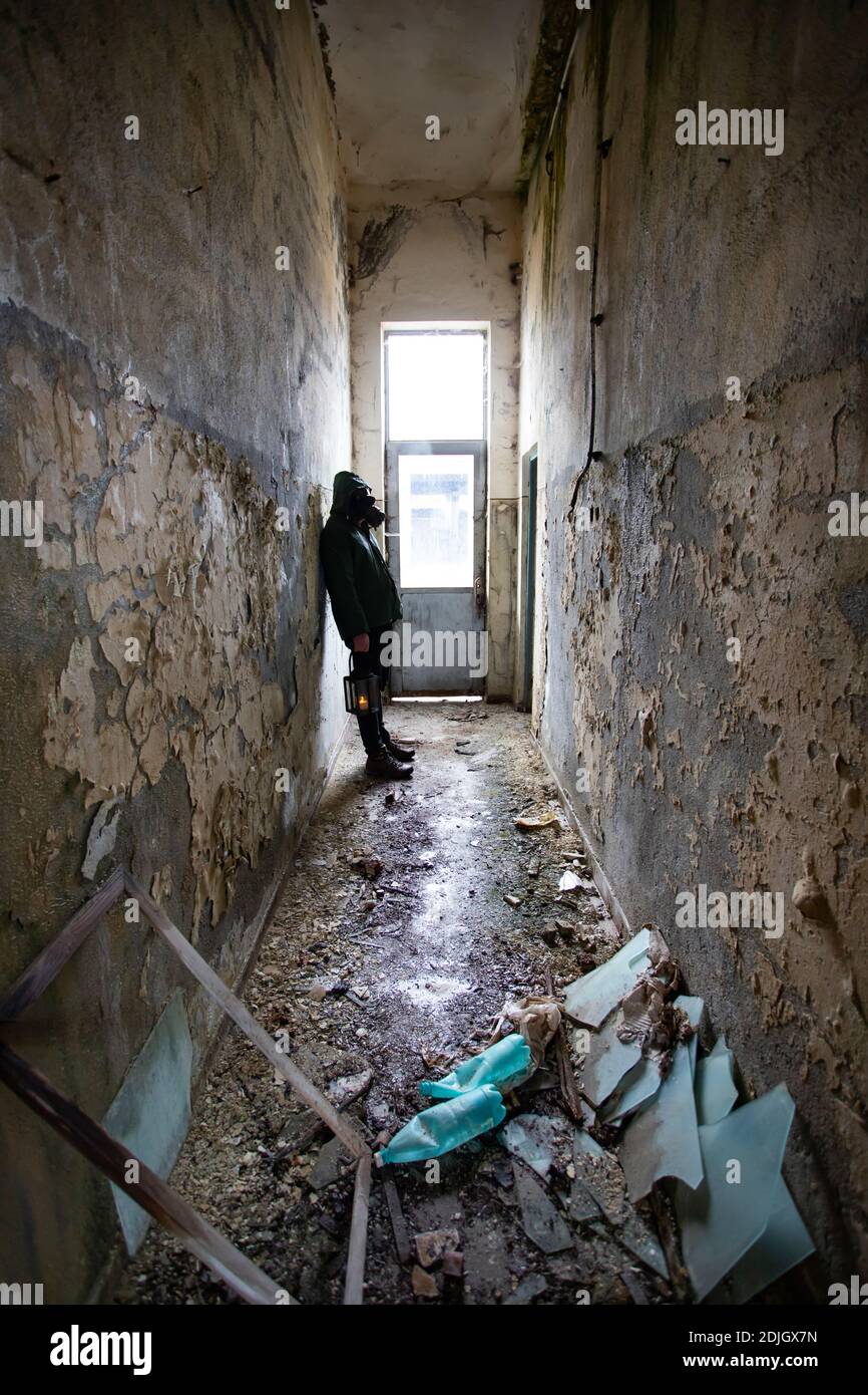 Old Ceiling Debris High Resolution Stock Photography and Images - Alamy