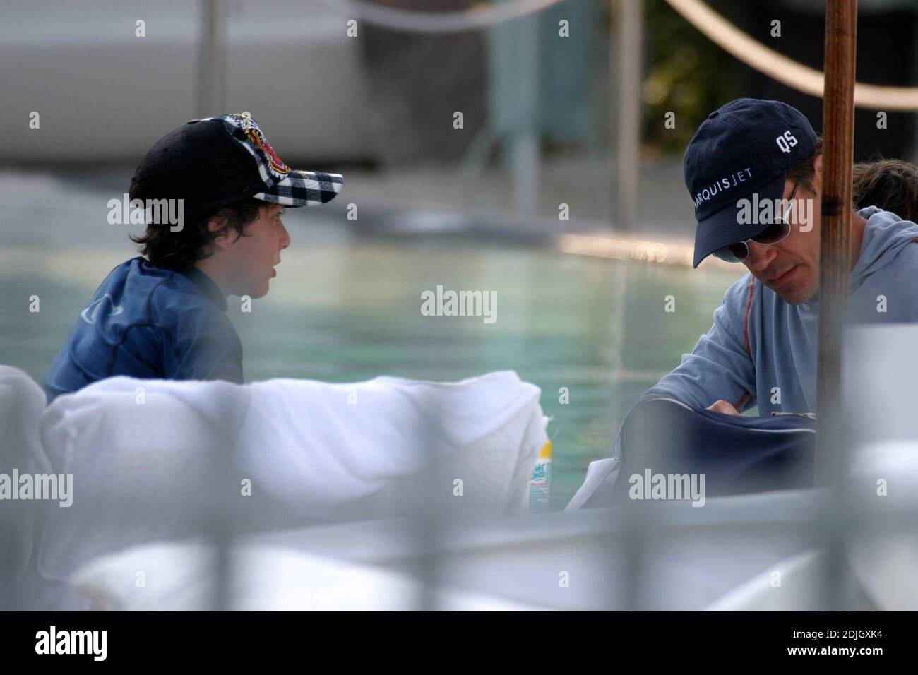 Exclusive!! Robert Downey Jnr spends time on Miami Beach with wife ...