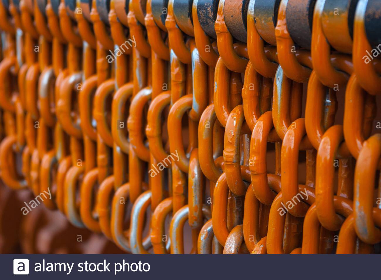 Heavy Steel Chains High Resolution Stock Photography and Images - Alamy