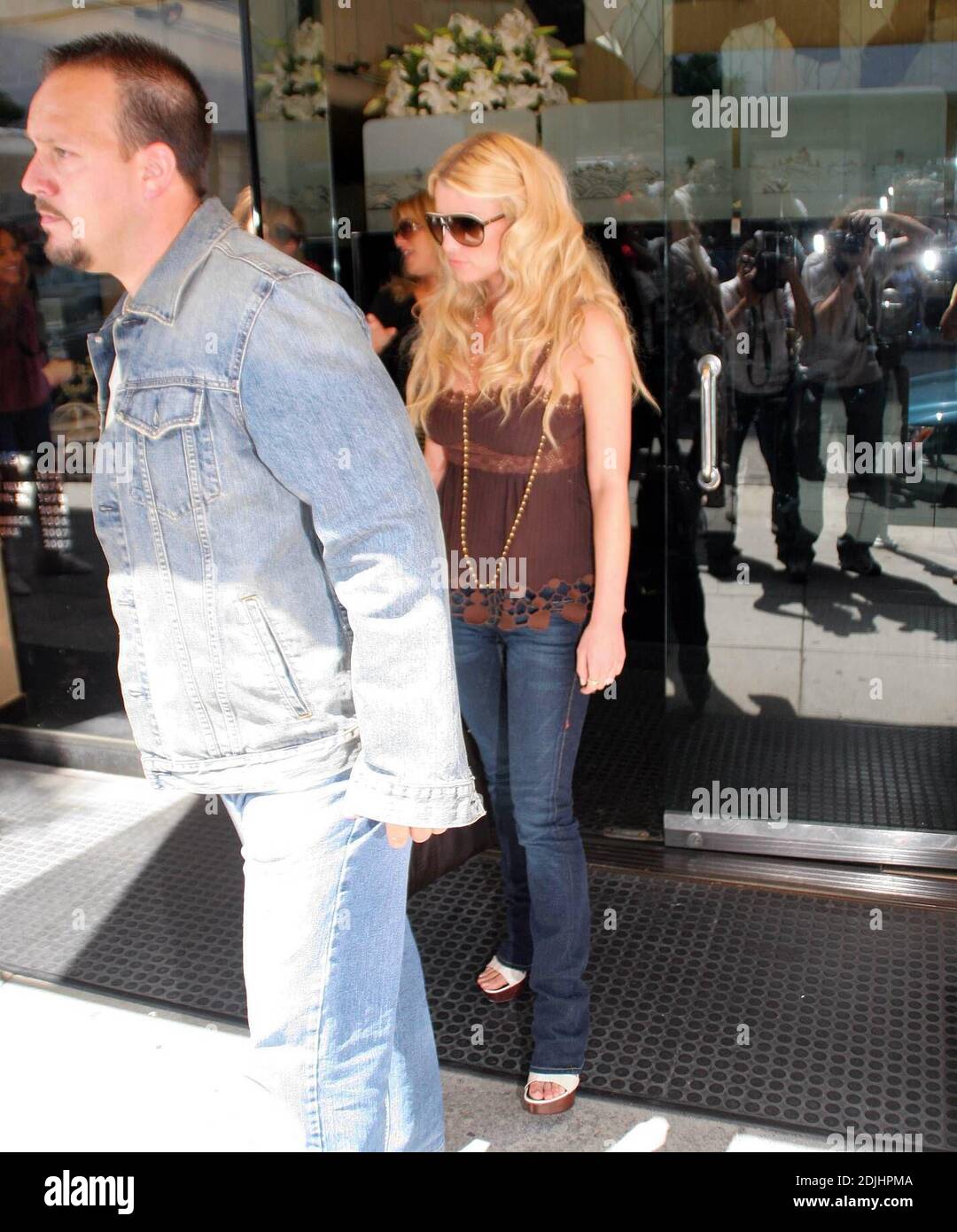 Jessica Simpson lunched at Mr Chow in Beverly Hills with a friend and ...