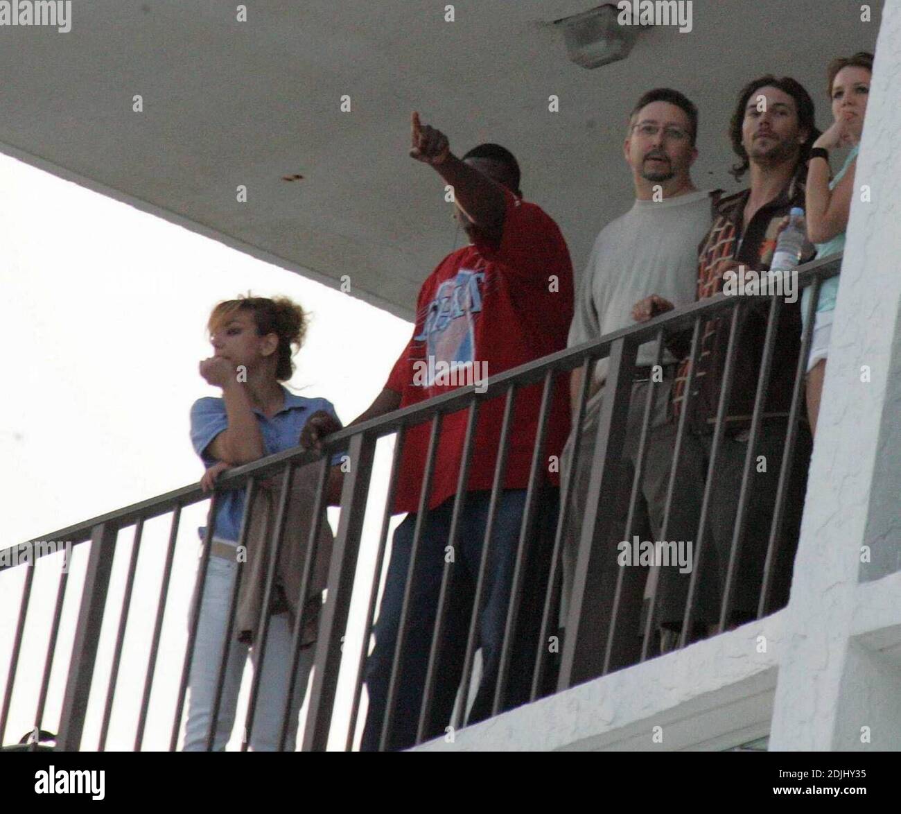 Britney Spears and Kevin Federline(R) stand on the balcony of their ...