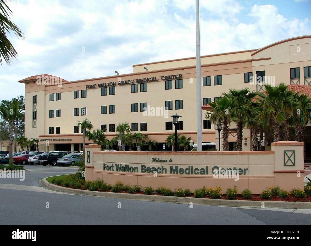 Fort Walton Beach Medical center, Destin FL, 4/12/05 Stock Photo - Alamy