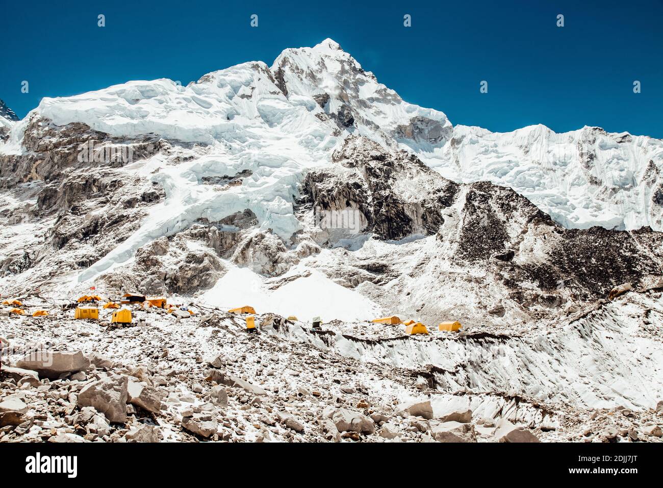 The great himalayan national park hi-res stock photography and images ...