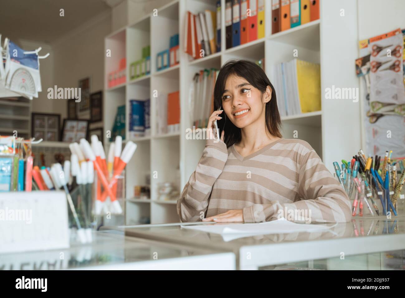 Answerphone hi-res stock photography and images - Alamy