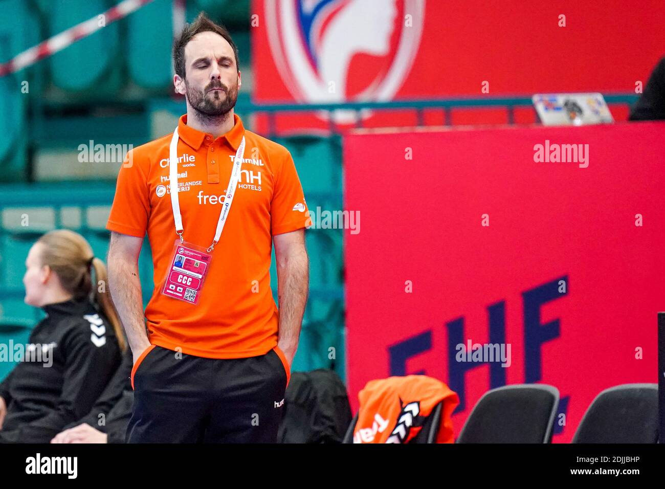 KOLDING, DENMARK - DECEMBER 14: Coach Emmanuel Mayonnade of Netherlands ...