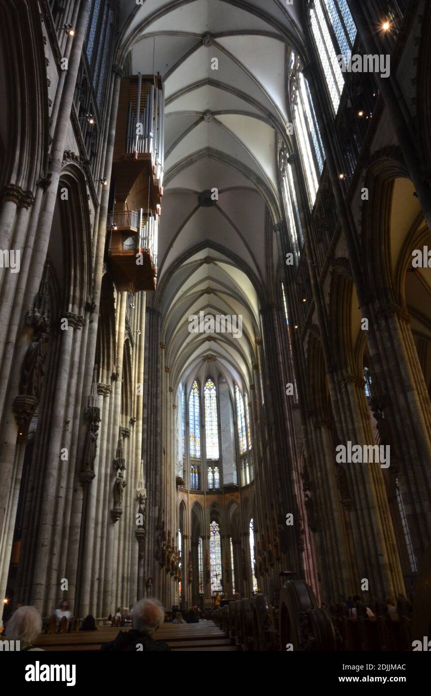 Cologne Cathedral Interior High Resolution Stock Photography and Images ...