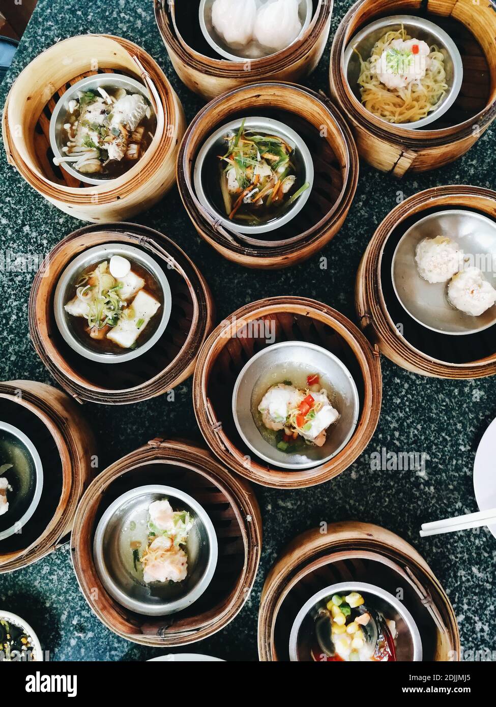 Dim sum containers hi-res stock photography and images - Alamy