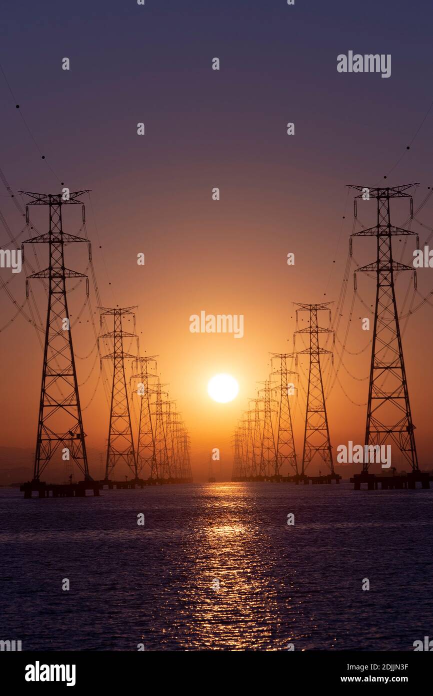 Pylon pylons sea water hi-res stock photography and images - Alamy