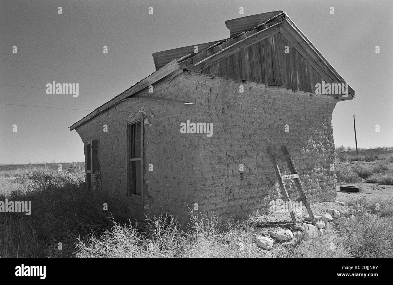 Adobe buildings hi-res stock photography and images - Alamy