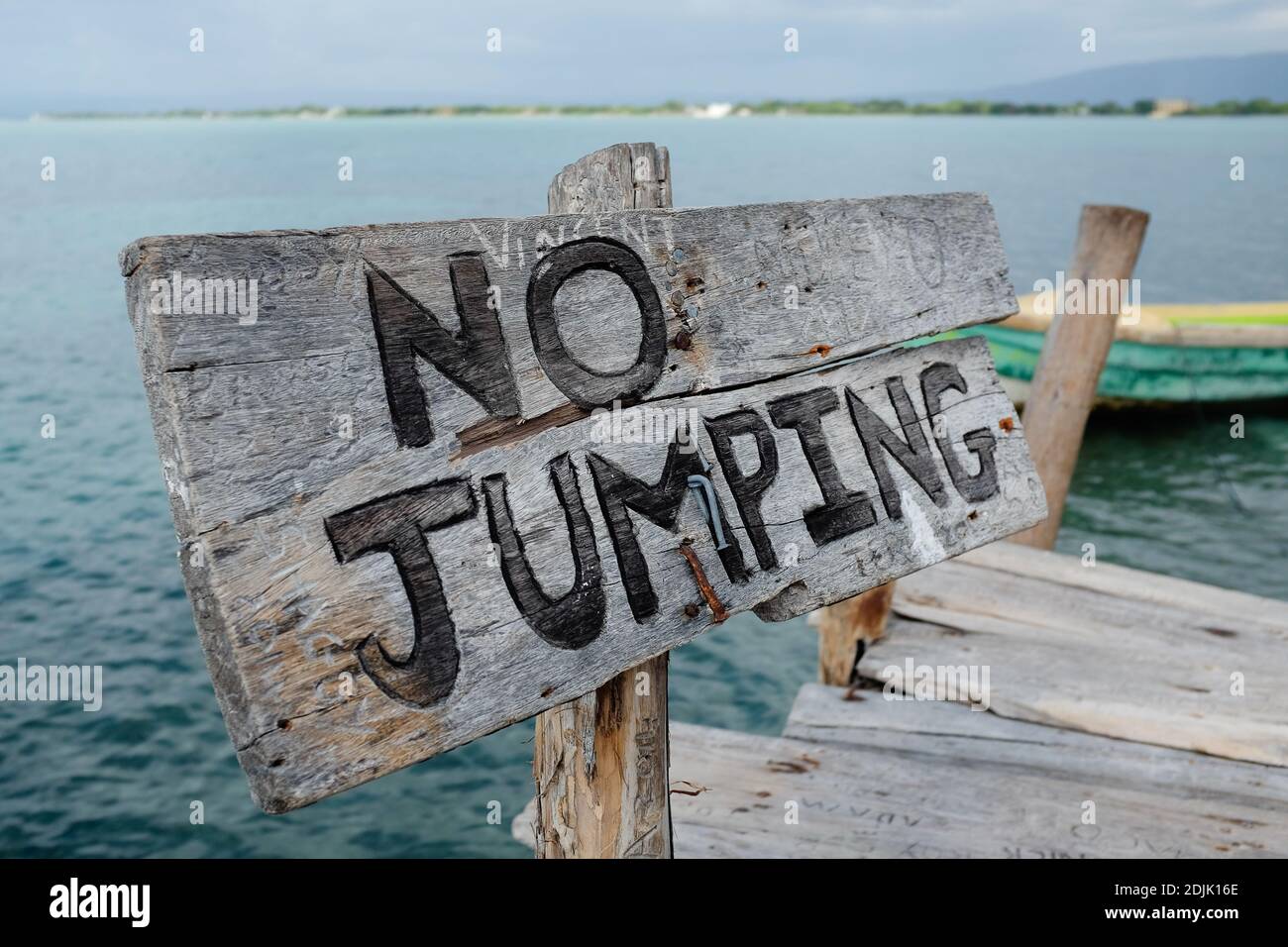 No jumping sign hi-res stock photography and images - Alamy
