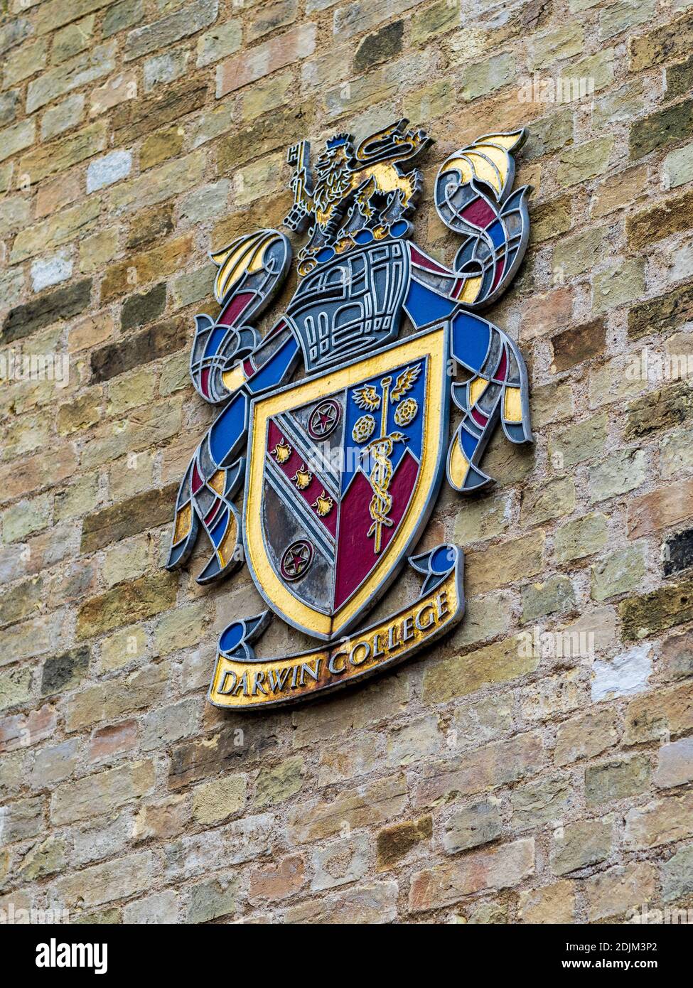 Coat of arms shield university hi-res stock photography and images - Alamy