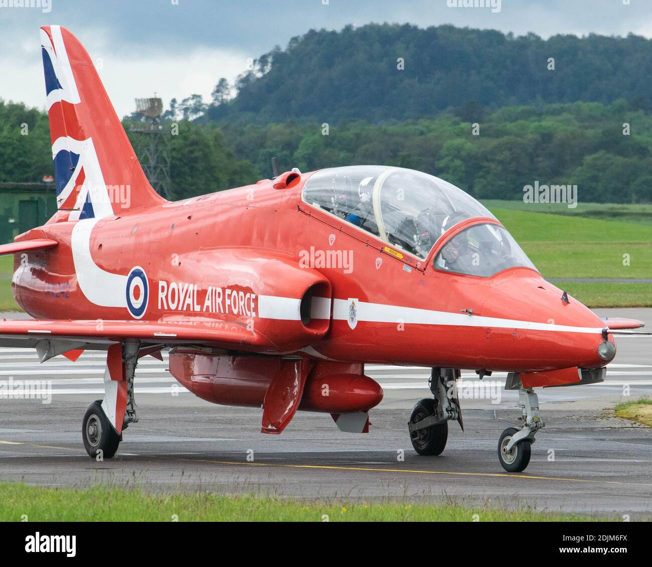 Raf red arrows hi-res stock photography and images - Alamy