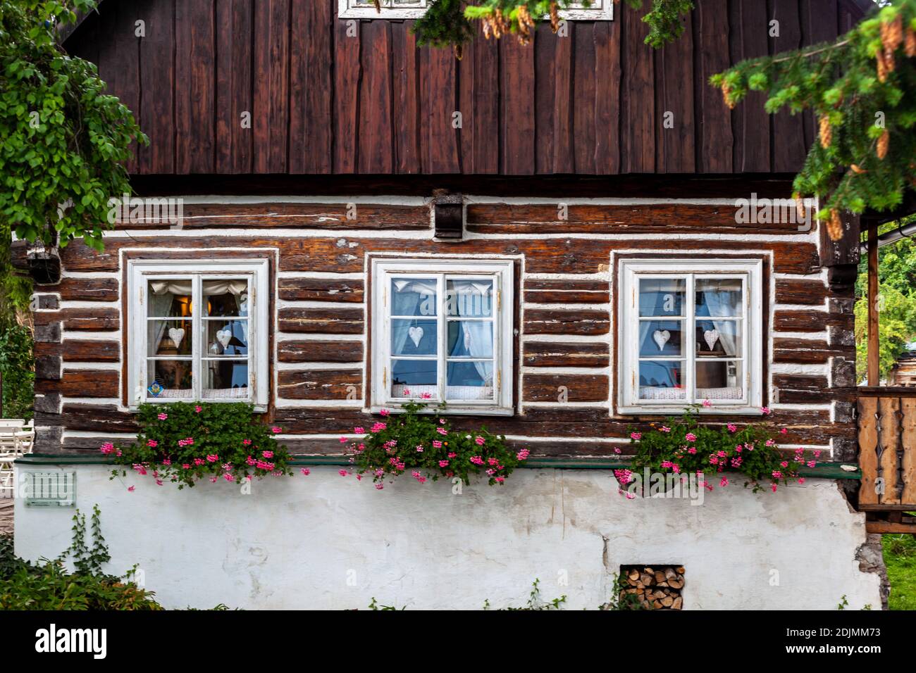 House in traditional style hi-res stock photography and images - Alamy