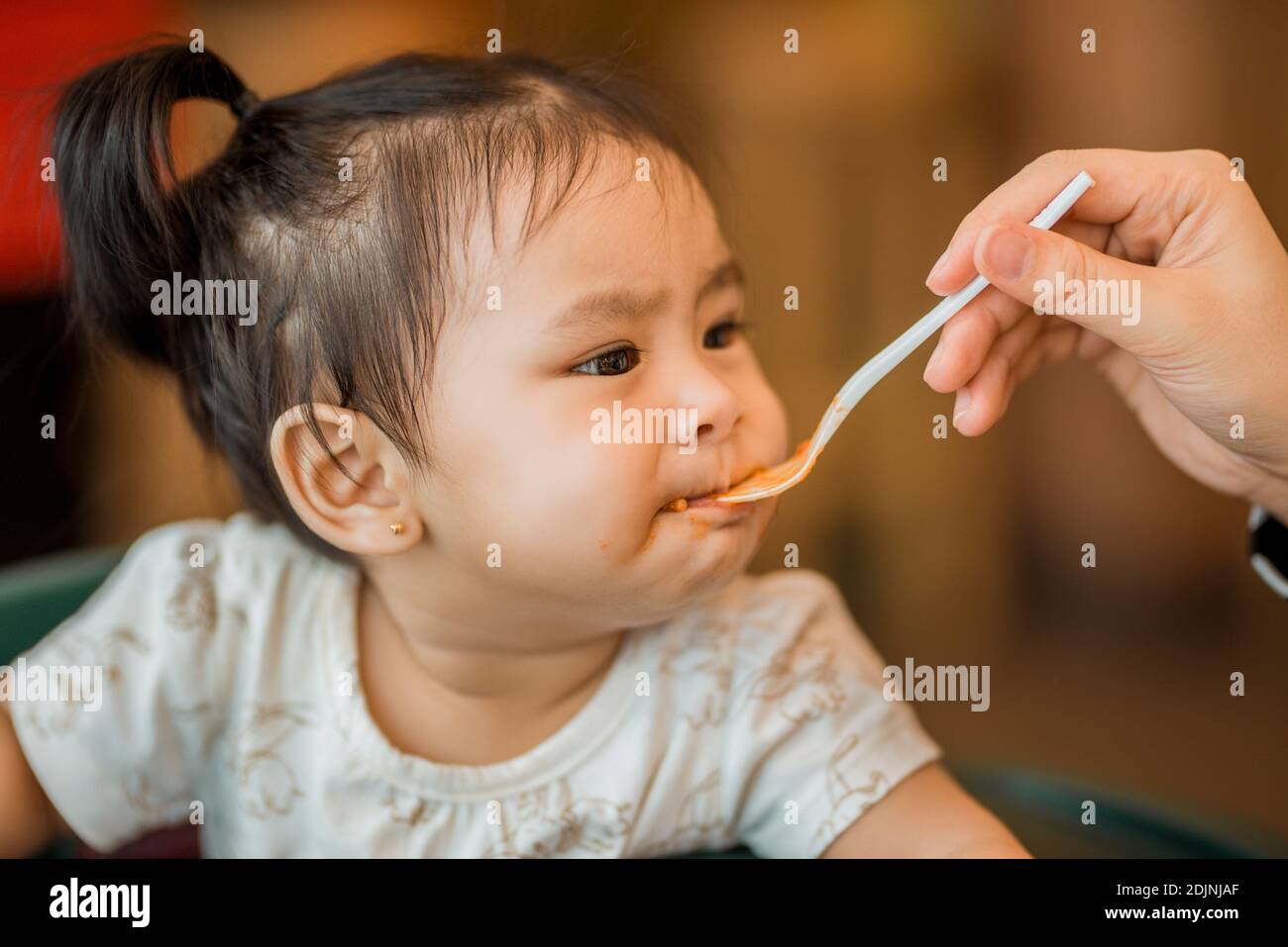 Philippines family eating not animal hi-res stock photography and ...
