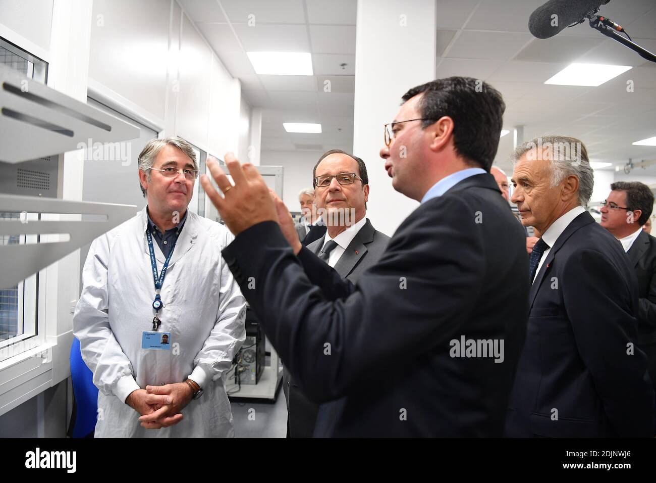 Safran patroller hi-res stock photography and images - Alamy