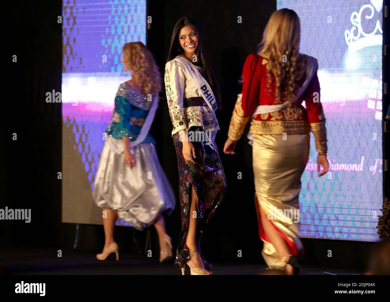 Algeria and philippines hi-res stock photography and images - Alamy