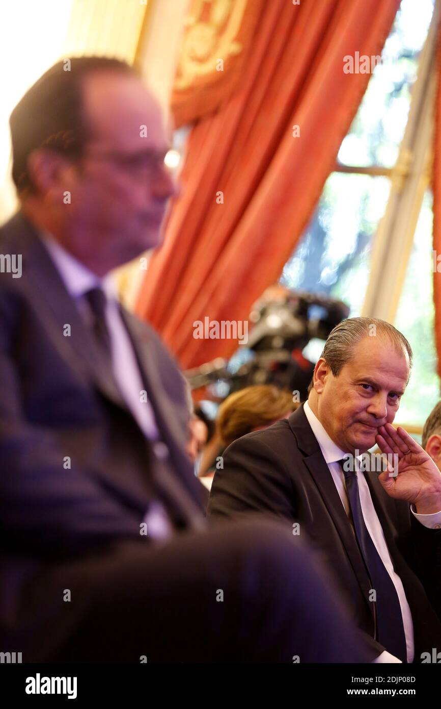 French President Francois Hollande attends a colloquium entitled 'Redo ...