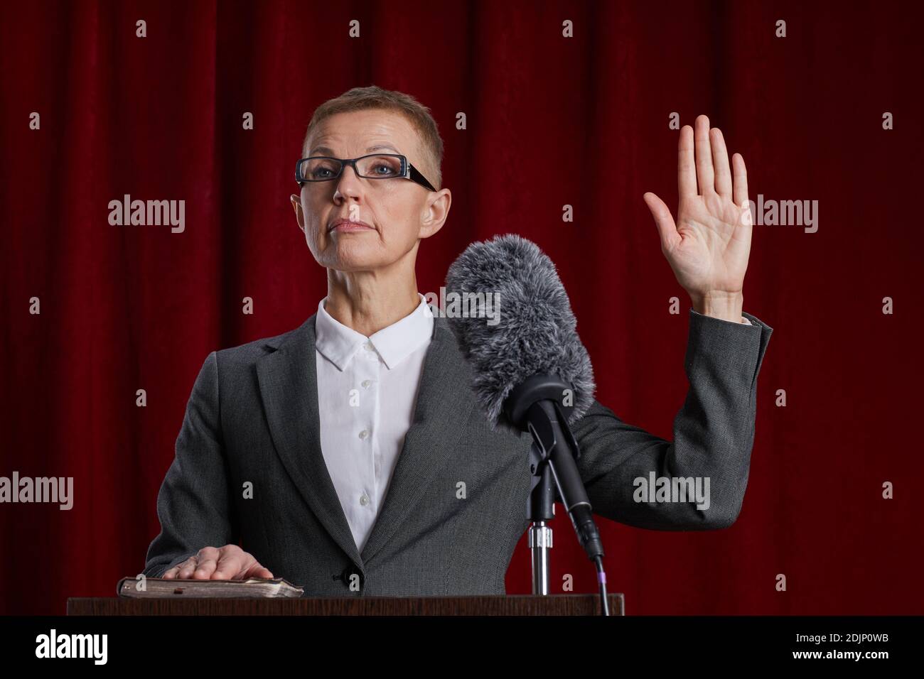 Oath of leadership hi-res stock photography and images - Alamy